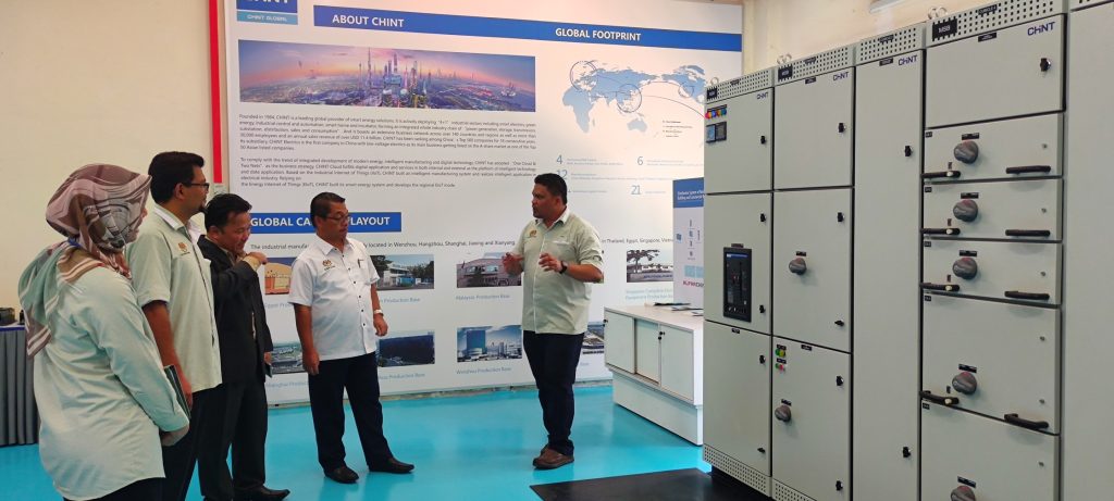 HUMAN RESOURCE DEPUTY MINISTER AT CHINT LABORATORY, ILP KEPALA BATAS – CHINT Malaysia